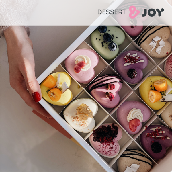LoveBox&JOY – 16 десертів сердечок – Andjoy – natural dessert
